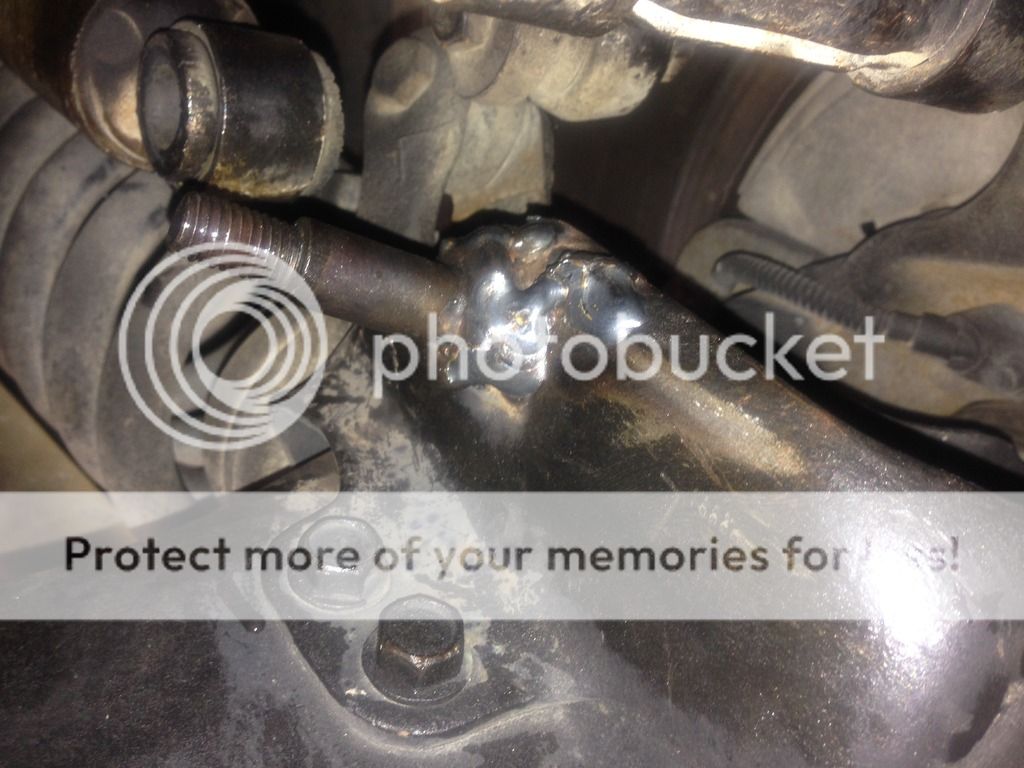 Front shock mount broken | Bronco Forum - Full Size Ford Bronco Forum